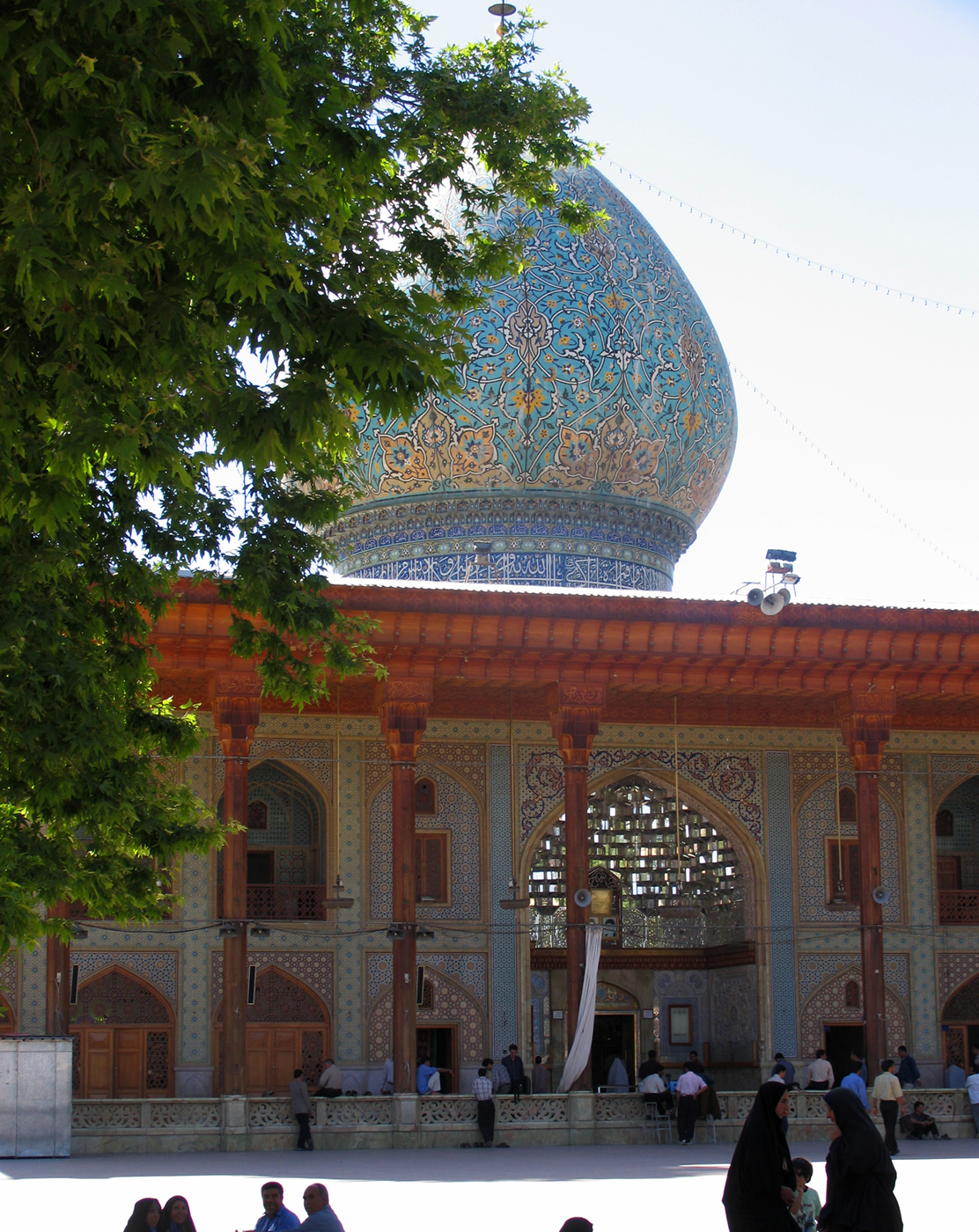 Shah Cheragh Mausoleum, Shiraz, Iran | Photo Gallery | World Building ...